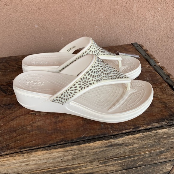 CROCS | Shoes | Crocs Nwt Monterey Diamant Sandals | Poshmark